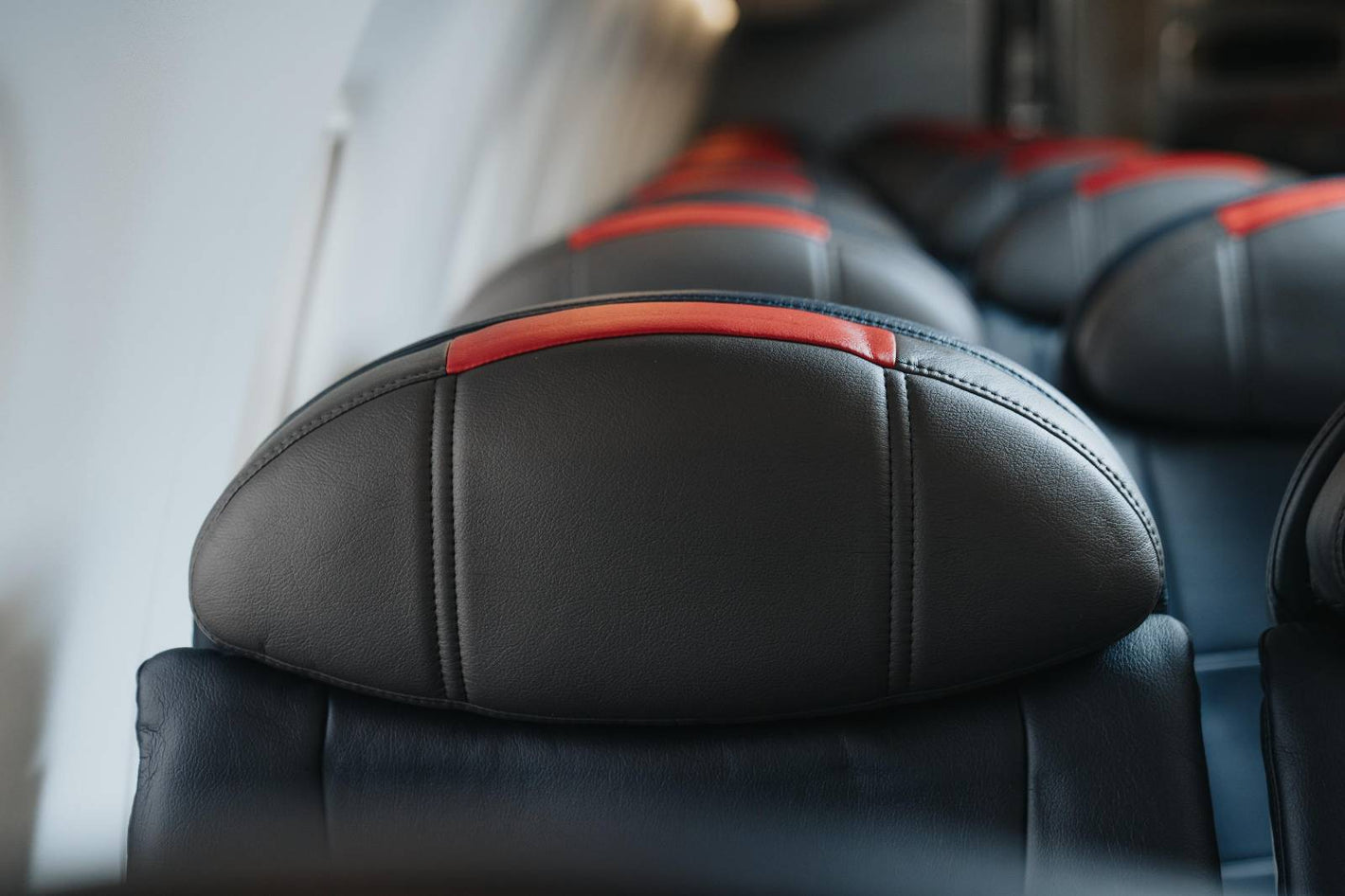Commercial Aircraft – Airline Interiors