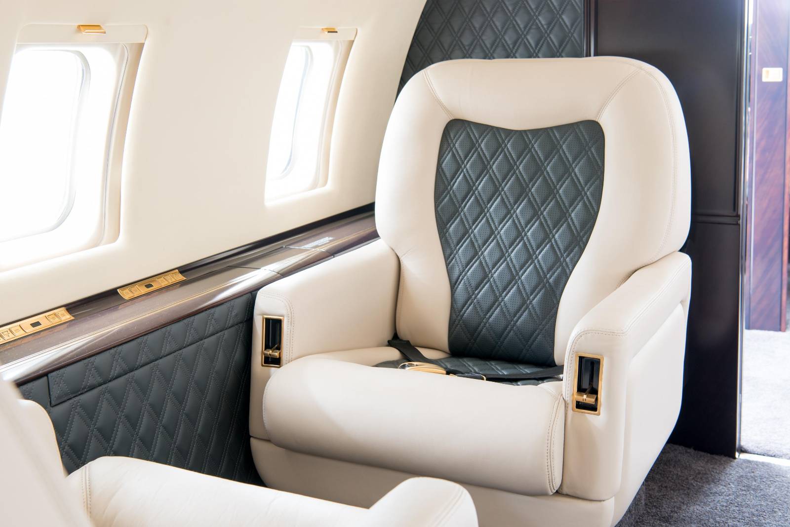 VIP Helicopters & Aircraft – Bespoke Interiors