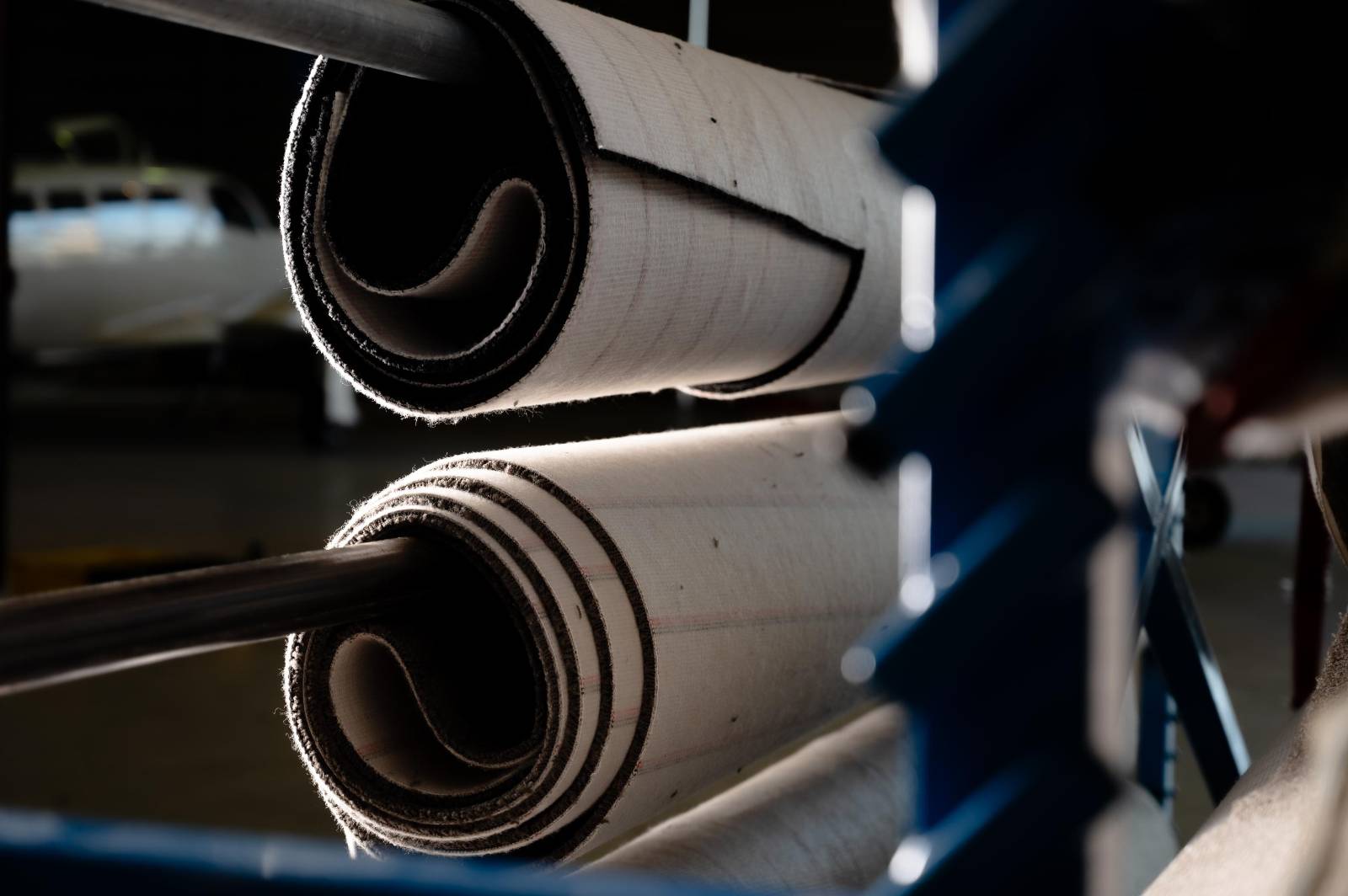 Commercial Aircraft – Airline Interiors