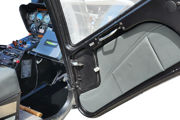 R44 Front door panel inserts